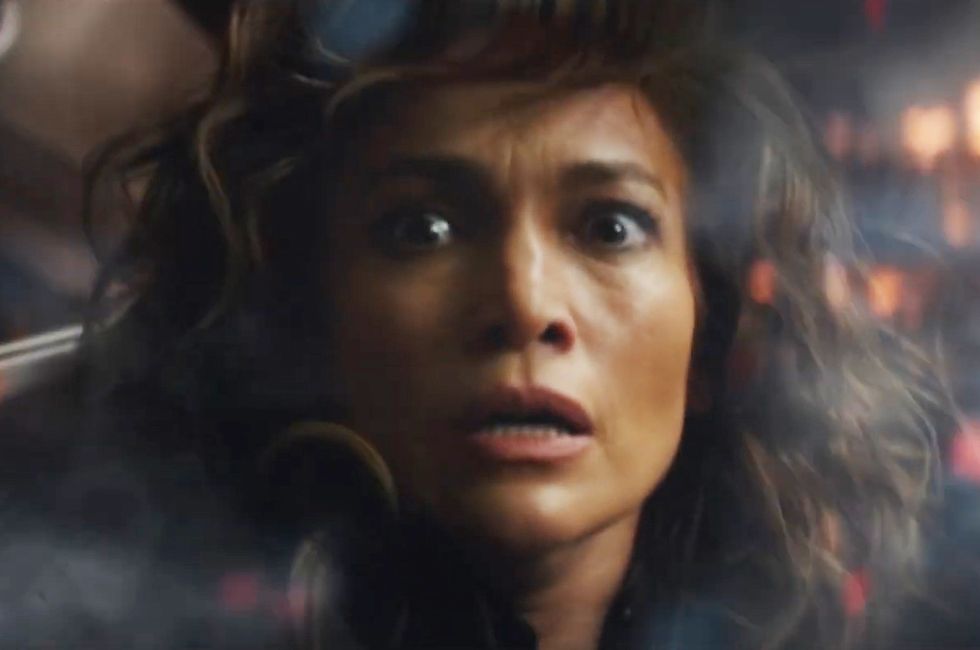 Дженнифер Лопес и другие звезды в списке номинантов на «Золотую малину» 2025 года | Womfire